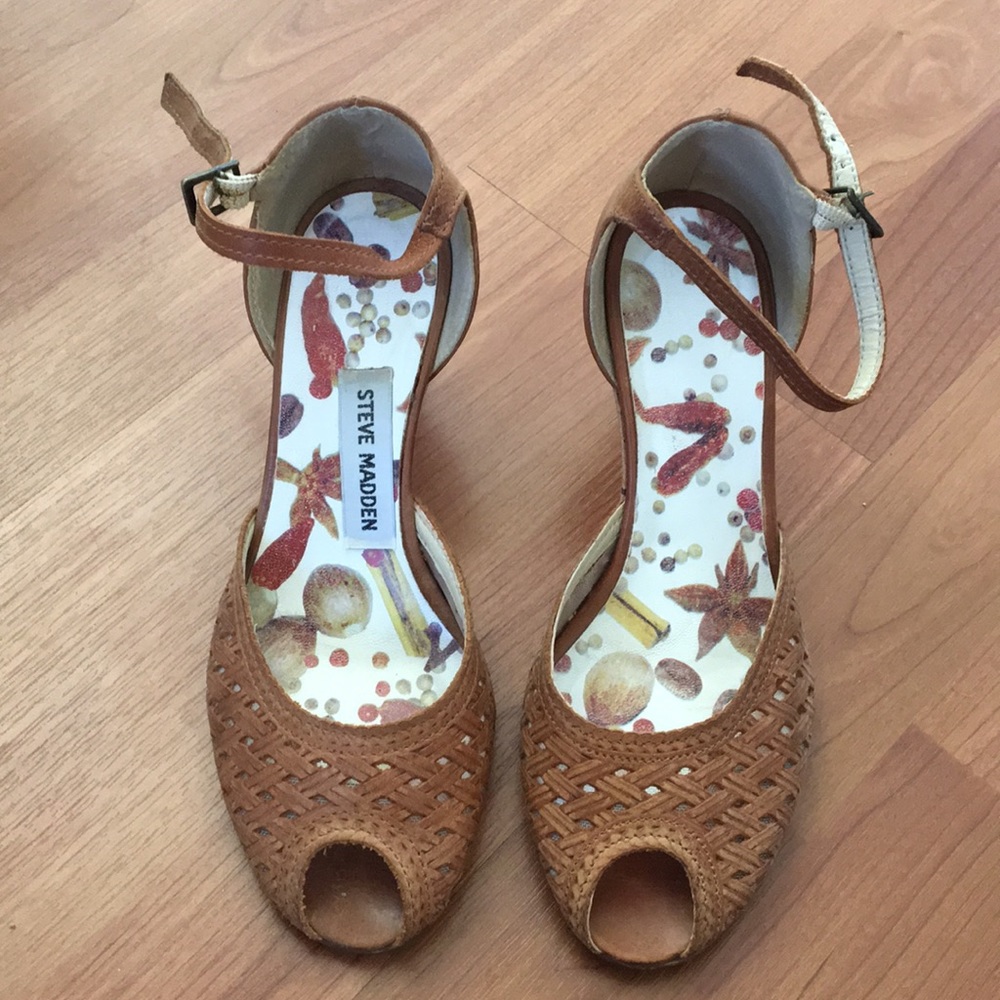 Steve Madden Vennice Rust Leather Wedges - Gem